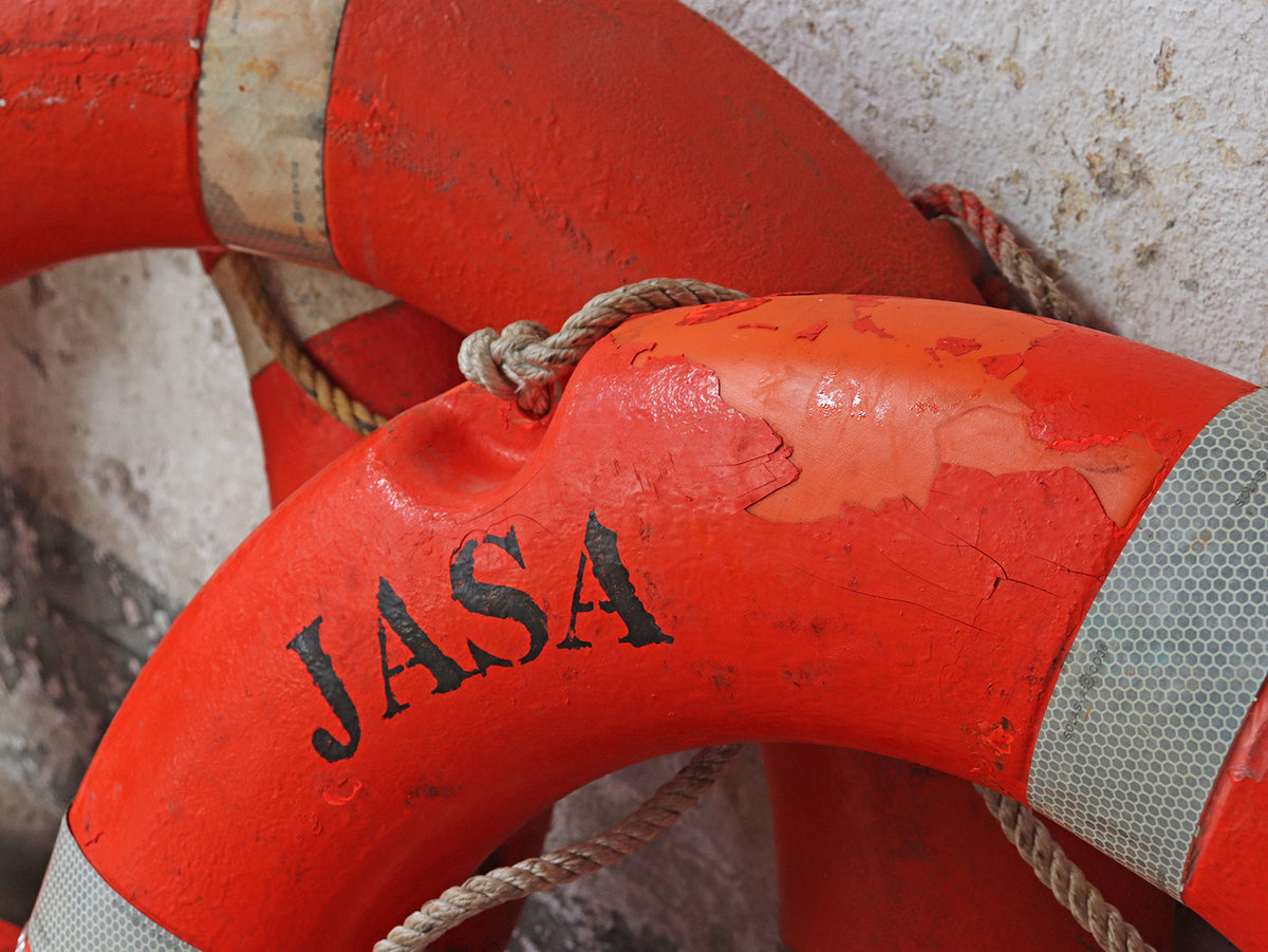 Old Life Ring - Vintage Life Ring