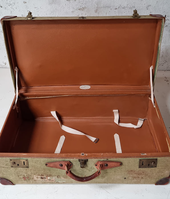 Vintage Suitcases | Old Leather Suitcases | Old Suitcases