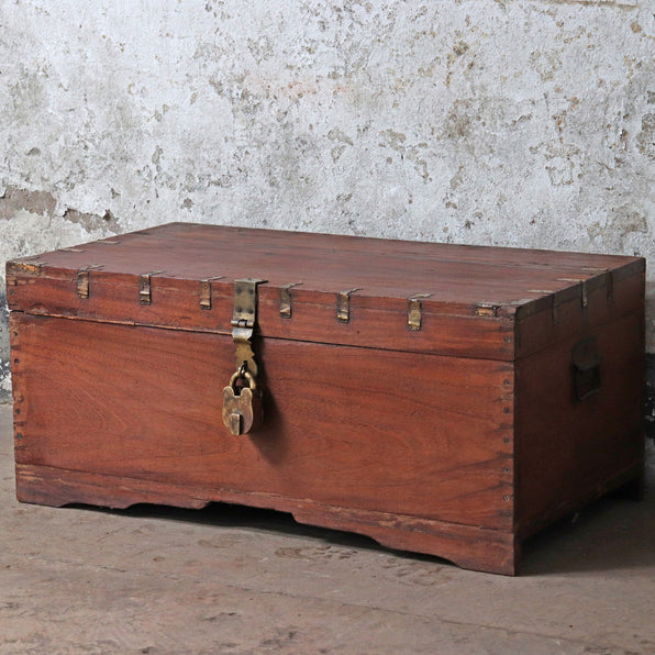 Old Wooden Chests, Wooden Trunks & Wooden Storage Boxes